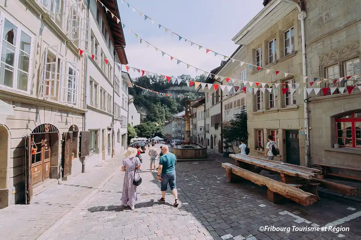 Fribourg Medieval City Tour from Grindelwald | Switzerland-Tour